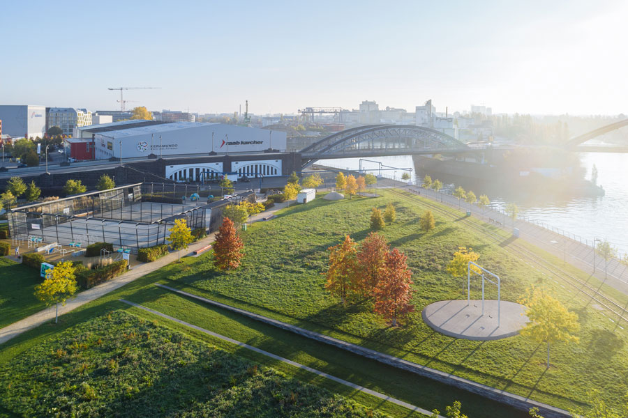 Summer in the City II / 10 Jahre Hafenpark | sinai
